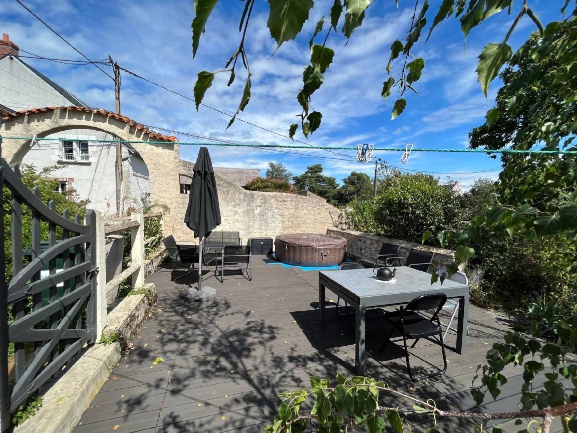90 M² Casa ∙ 2 Habitaciones ∙ 7 Huéspedes - Onzain