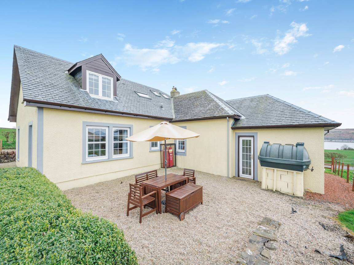 Cottage ∙ 4 Bedrooms ∙ 8 Guests - Isle of Arran