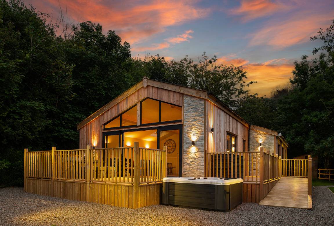 Cottage ∙ 3 Bedrooms ∙ 6 Guests - Combe Martin Bay