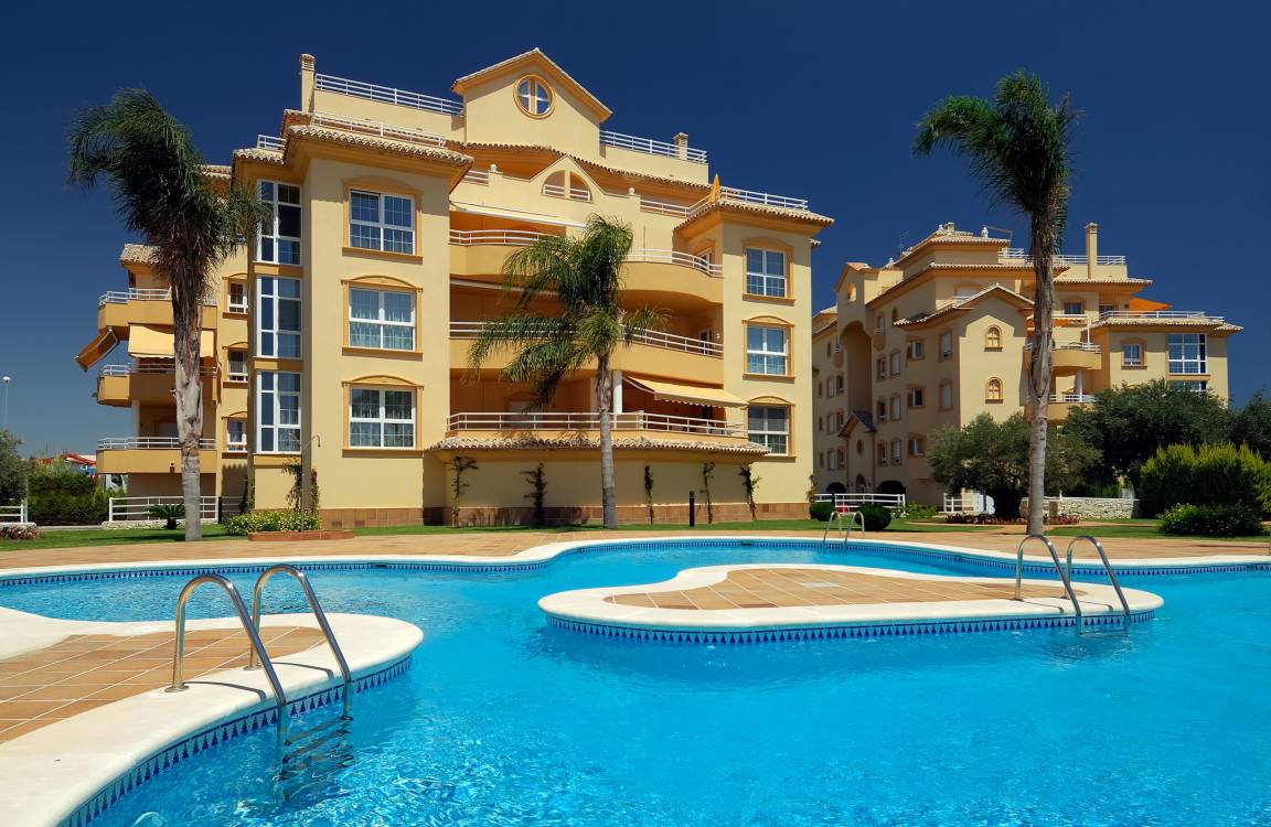 83 M² Apartamento ∙ 2 Habitaciones ∙ 5 Huéspedes - Oliva