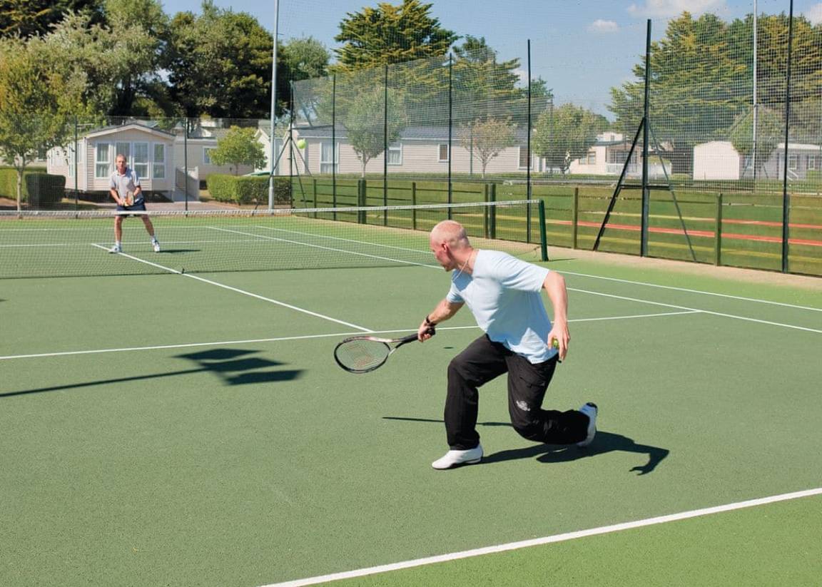 Chalet ∙ 2 Bedrooms ∙ 4 Guests - Hampshire