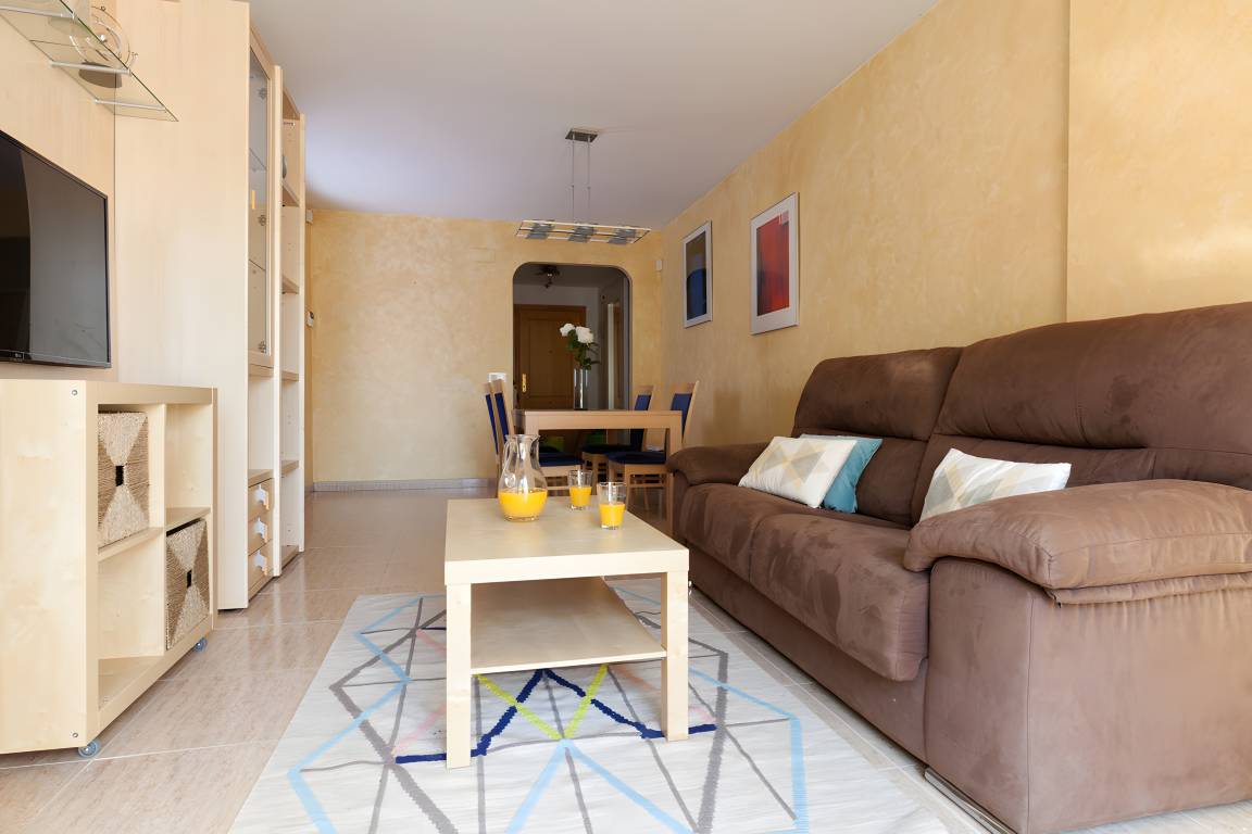 75 M² Appartamento Vacanza ∙ 2 Camere Da Letto ∙ 4 Ospiti - Gandia