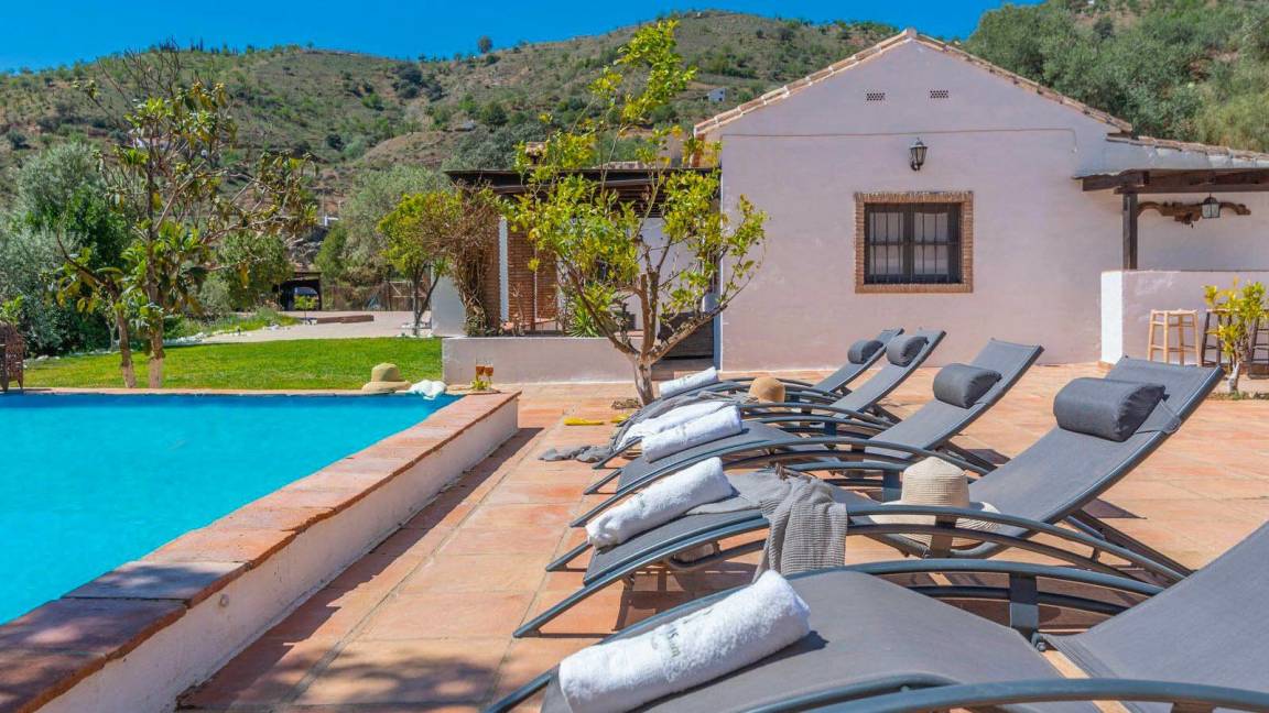 160 M² Maison De Vacances ∙ 5 Chambres ∙ 12 Personnes - Casabermeja