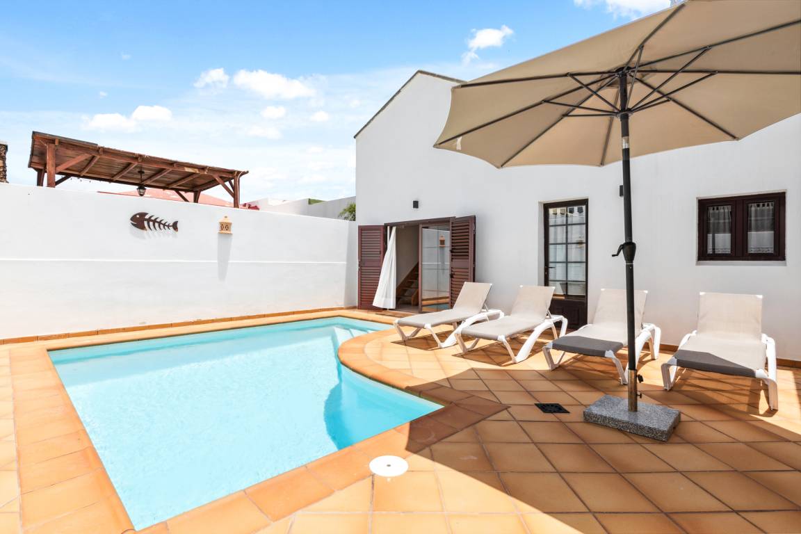 120 M² Villa ∙ 3 Habitaciones ∙ 6 Huéspedes - Arrecife