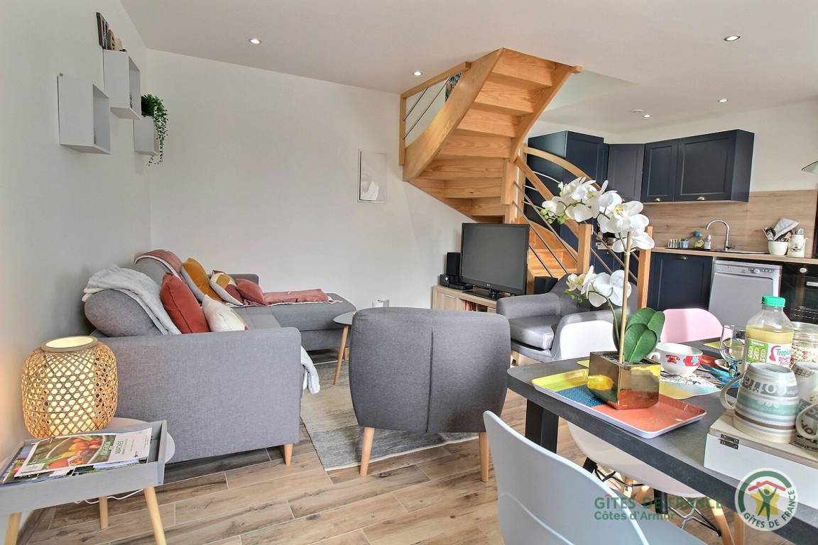 46 M² Gîte ∙ 2 Chambres ∙ 3 Personnes - Trégastel
