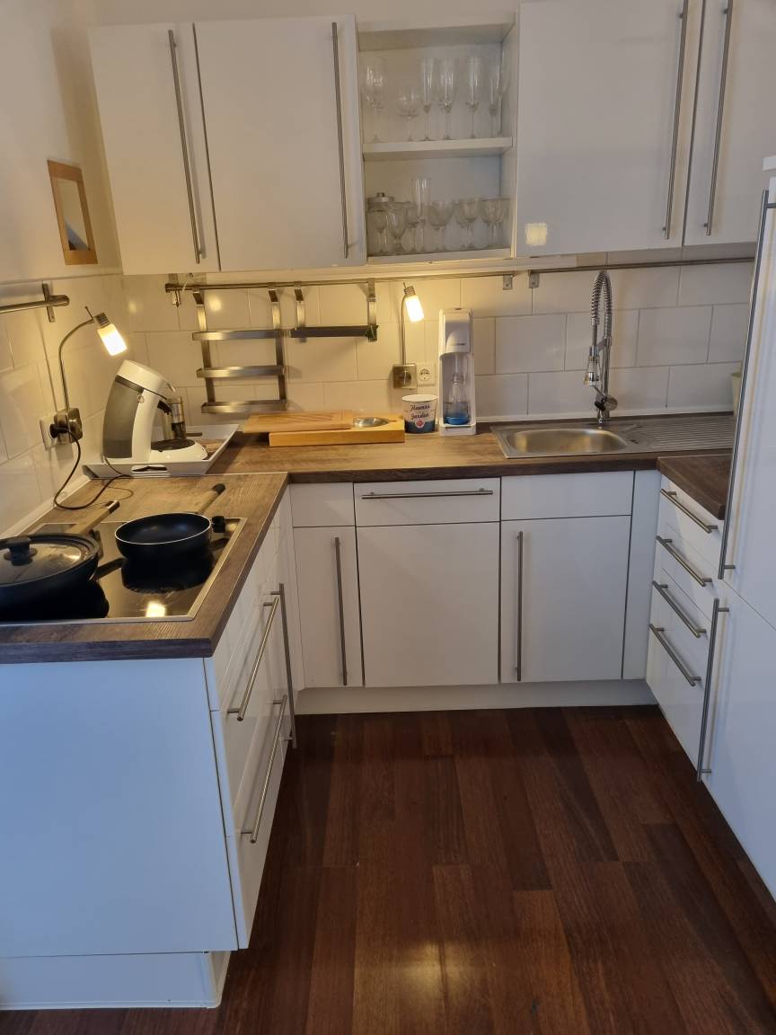 60 M² Ferienwohnung ∙ 1 Schlafzimmer ∙ 2 Gäste - Velbert