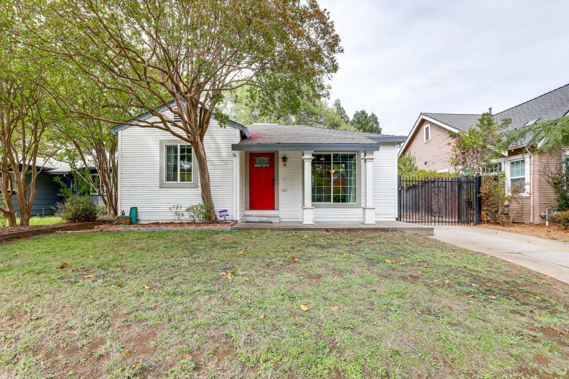 92 M² House ∙ 2 Bedrooms ∙ 5 Guests - Sacramento, CA