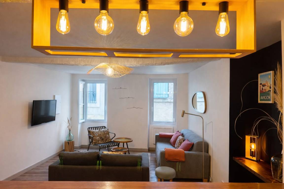 65 M² Appartement ∙ 2 Chambres ∙ 6 Personnes - L'Isle-sur-la-Sorgue