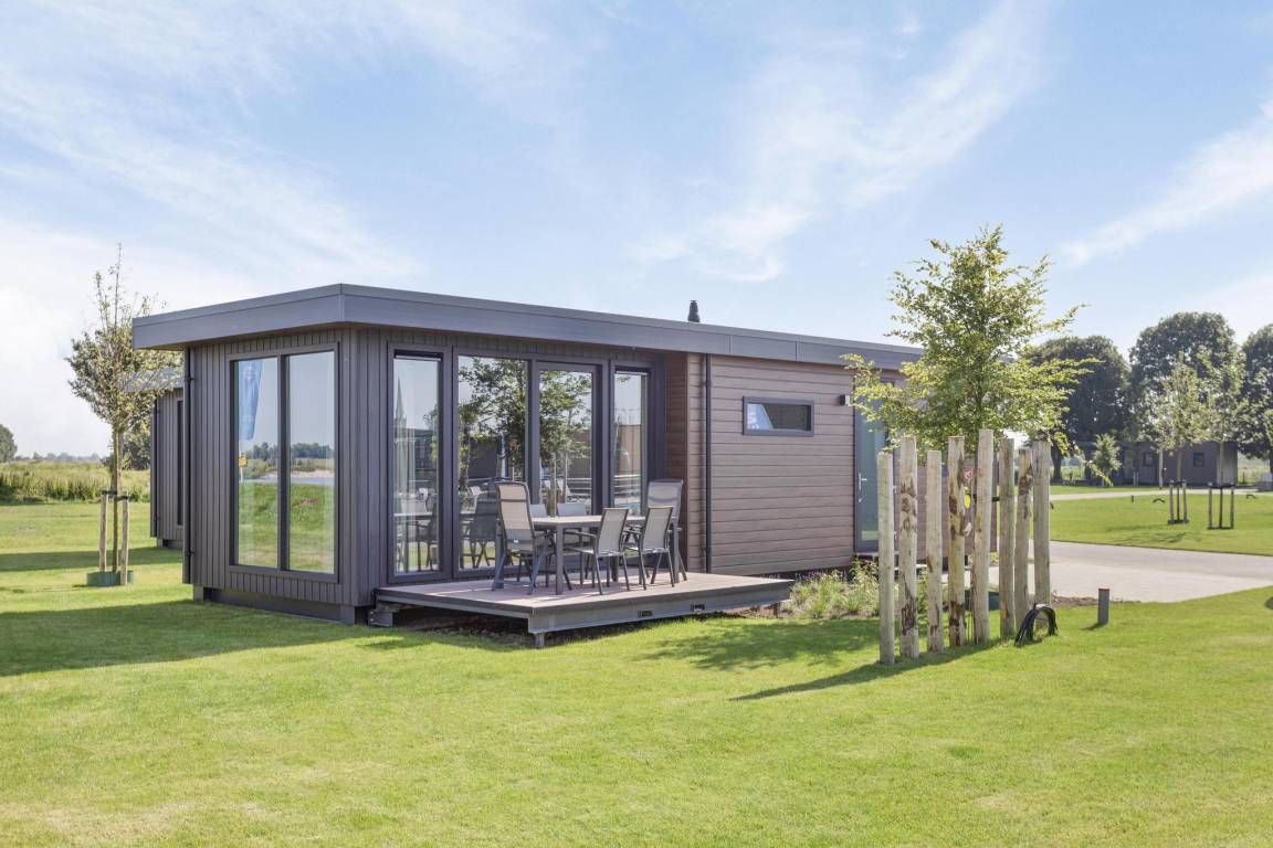 Holiday Park ∙ 2 Bedrooms ∙ 4 Guests - Vianen