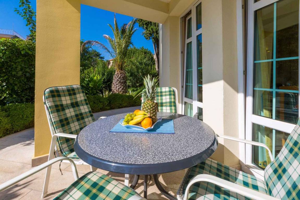 60 M² Ferienwohnung ∙ 1 Schlafzimmer ∙ 4 Gäste - Crikvenica
