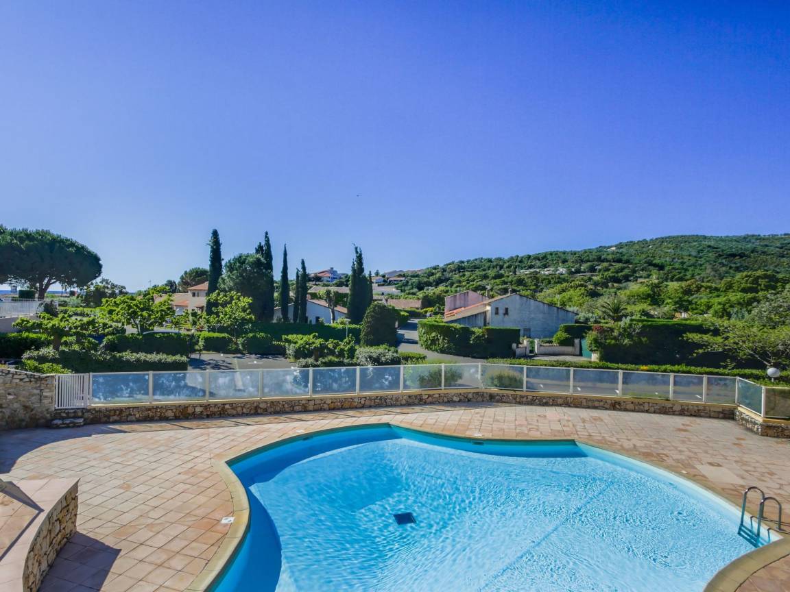 30 M² Ferienhaus ∙ 1 Schlafzimmer ∙ 4 Gäste - Roquebrune-sur-Argens