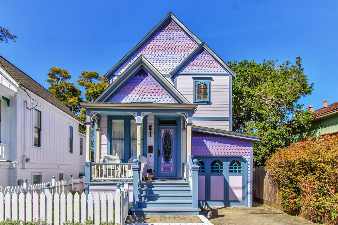 101 M² House ∙ 3 Bedrooms ∙ 6 Guests - Monterey, CA