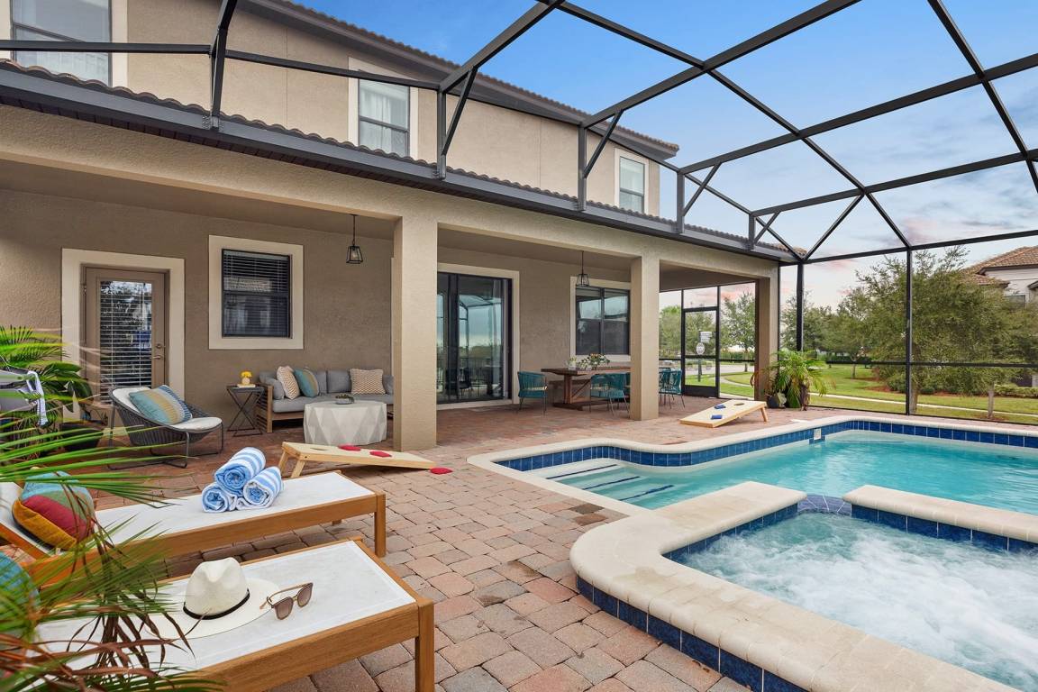363 M² House ∙ 8 Bedrooms ∙ 18 Guests - Florida
