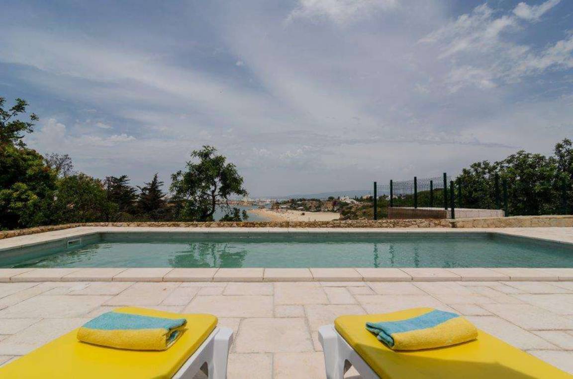 Villa ∙ 3 Bedrooms ∙ 6 Guests - Portimão