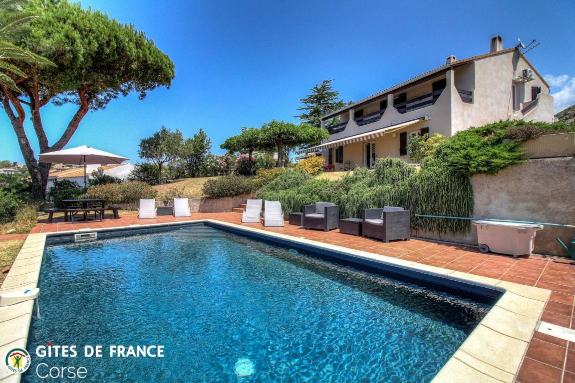 85 M² Gîte ∙ 3 Chambres ∙ 6 Personnes - Corse