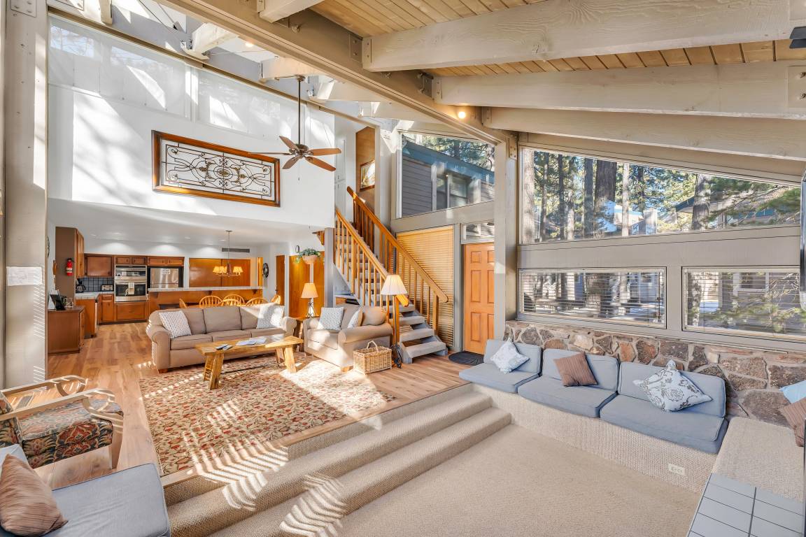 177 M² Condo ∙ 3 Bedrooms ∙ 8 Guests - South Lake Tahoe, CA