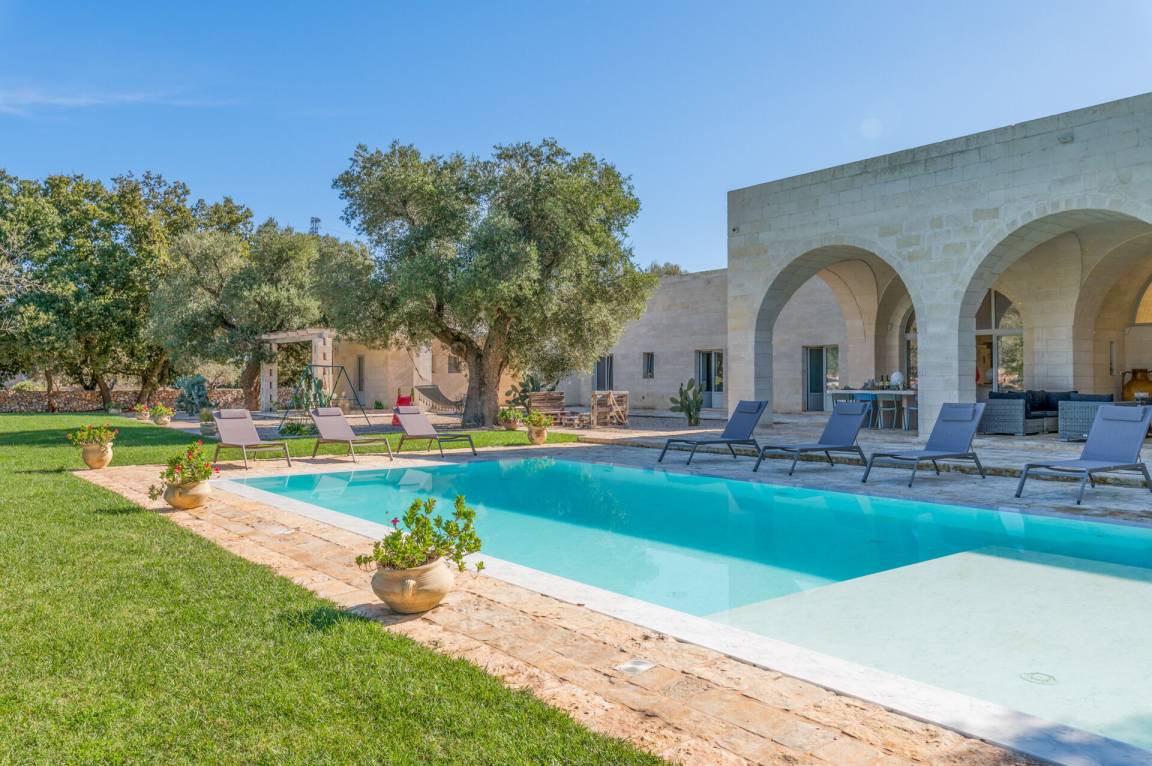 200 M² Villa ∙ 4 Chambres ∙ 8 Personnes - Carovigno