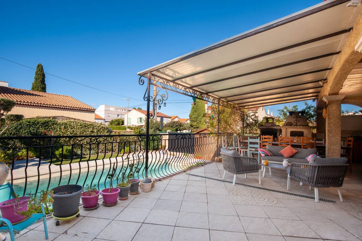 20 M² Bed And Breakfast ∙ 1 Bedroom ∙ 2 Guests - Arles