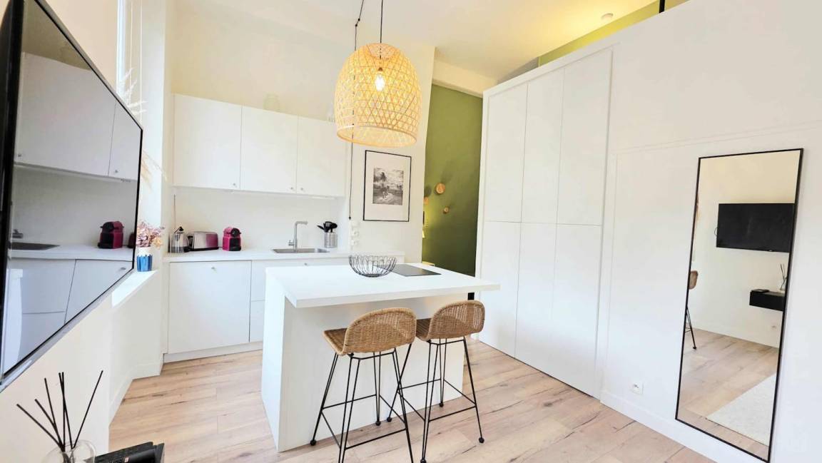 30 M² Apartamento ∙ 1 Quarto ∙ 4 Hóspedes - Lyon