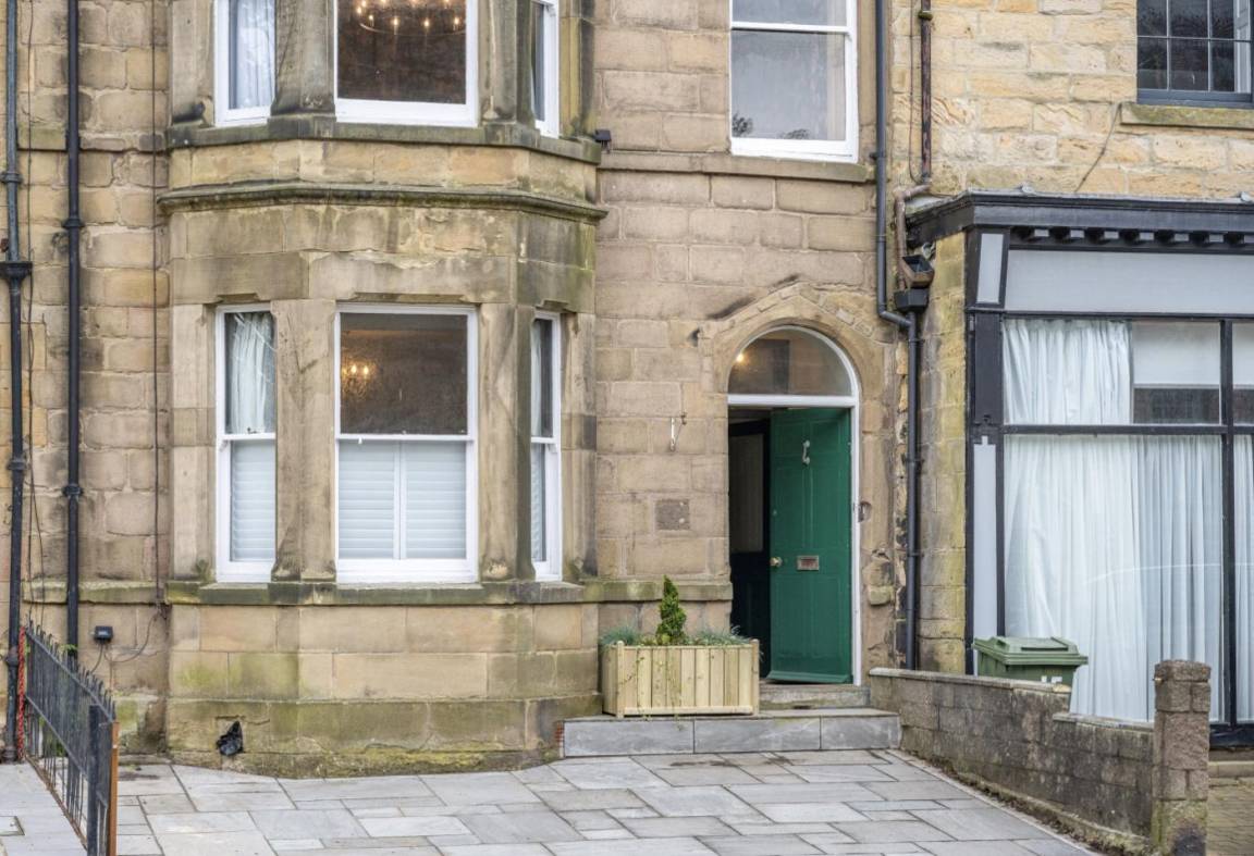 Cottage ∙ 6 Bedrooms ∙ 12 Guests - Alnwick