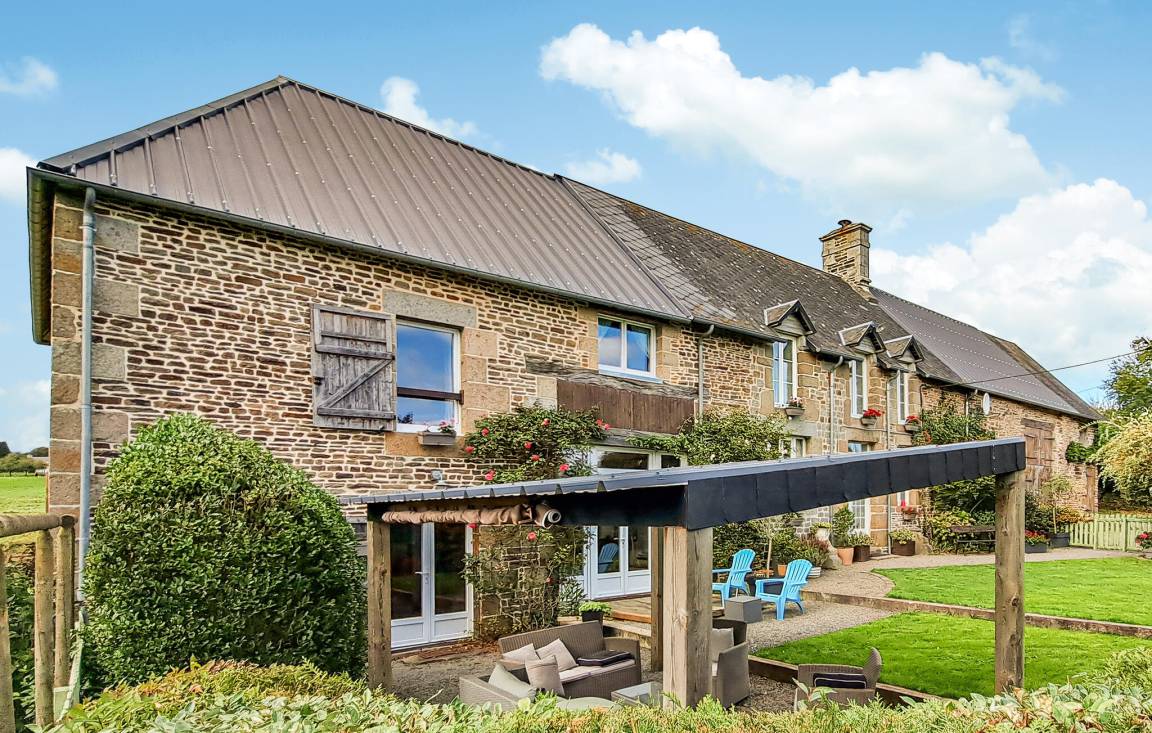 106 M² Maisonnette ∙ 1 Slaapkamer ∙ 4 Gasten - Saint-Hilaire-du-Harcouët