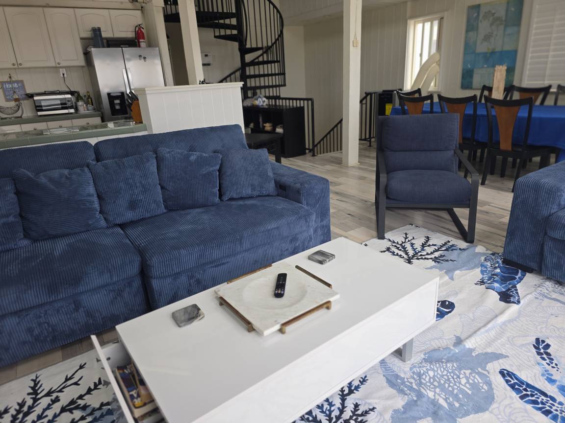 House ∙ 7 Bedrooms ∙ 15 Guests - Newport Beach, CA