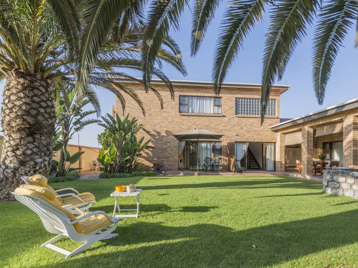 110 M² Apartment ∙ 1 Bedroom ∙ 2 Guests - Swakopmund