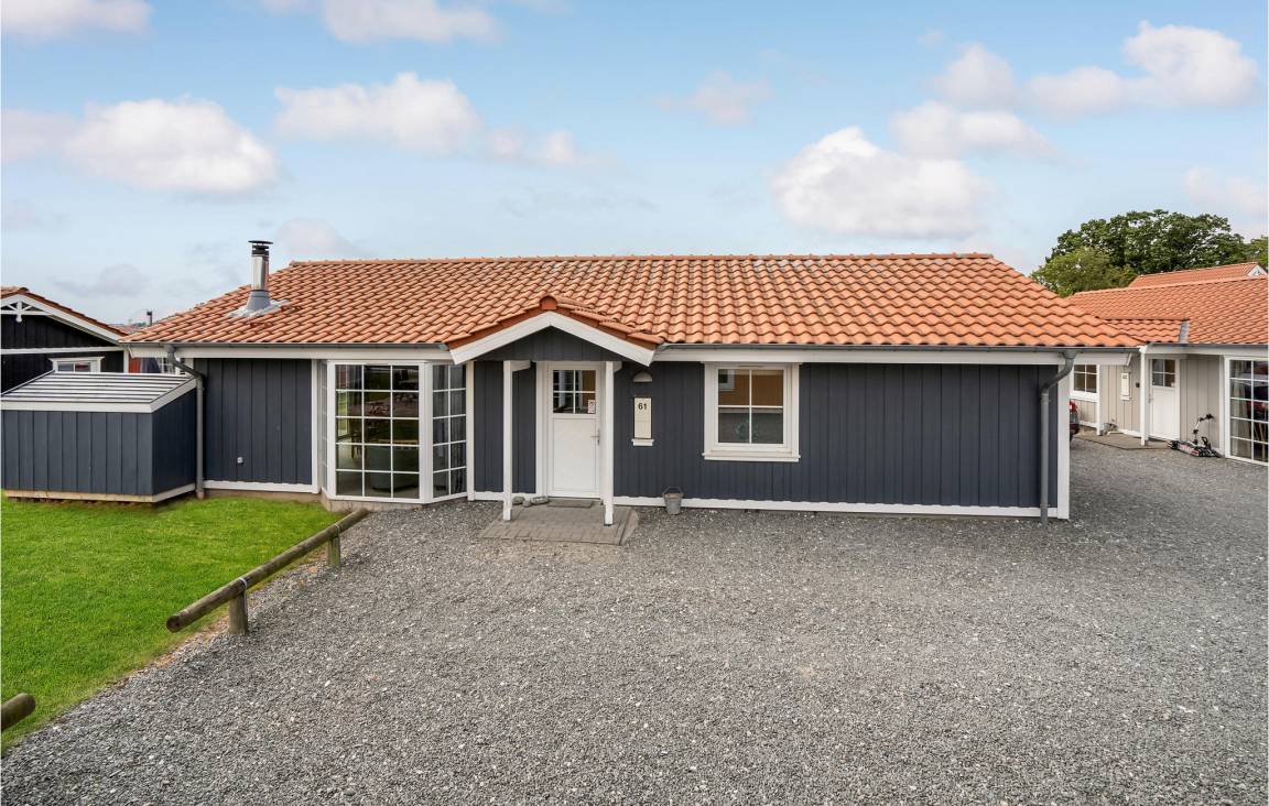 98 M² Ferienhaus ∙ 4 Schlafzimmer ∙ 8 Gäste - Langballig