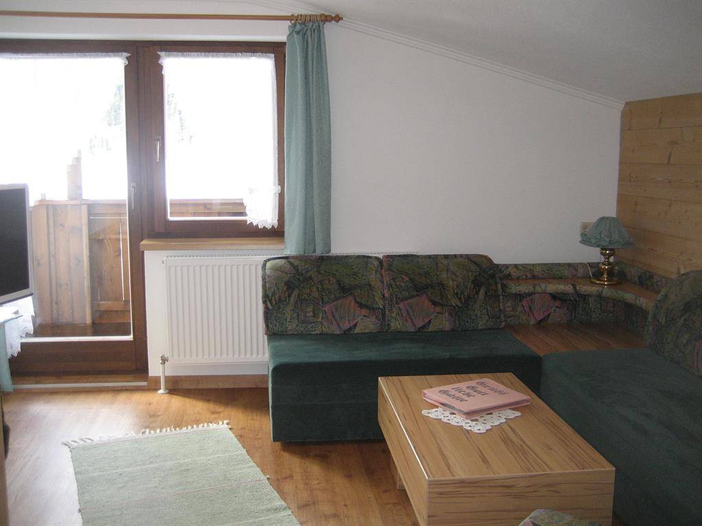 68 M² Ferienwohnung ∙ 1 Schlafzimmer ∙ 5 Gäste - Niederthai