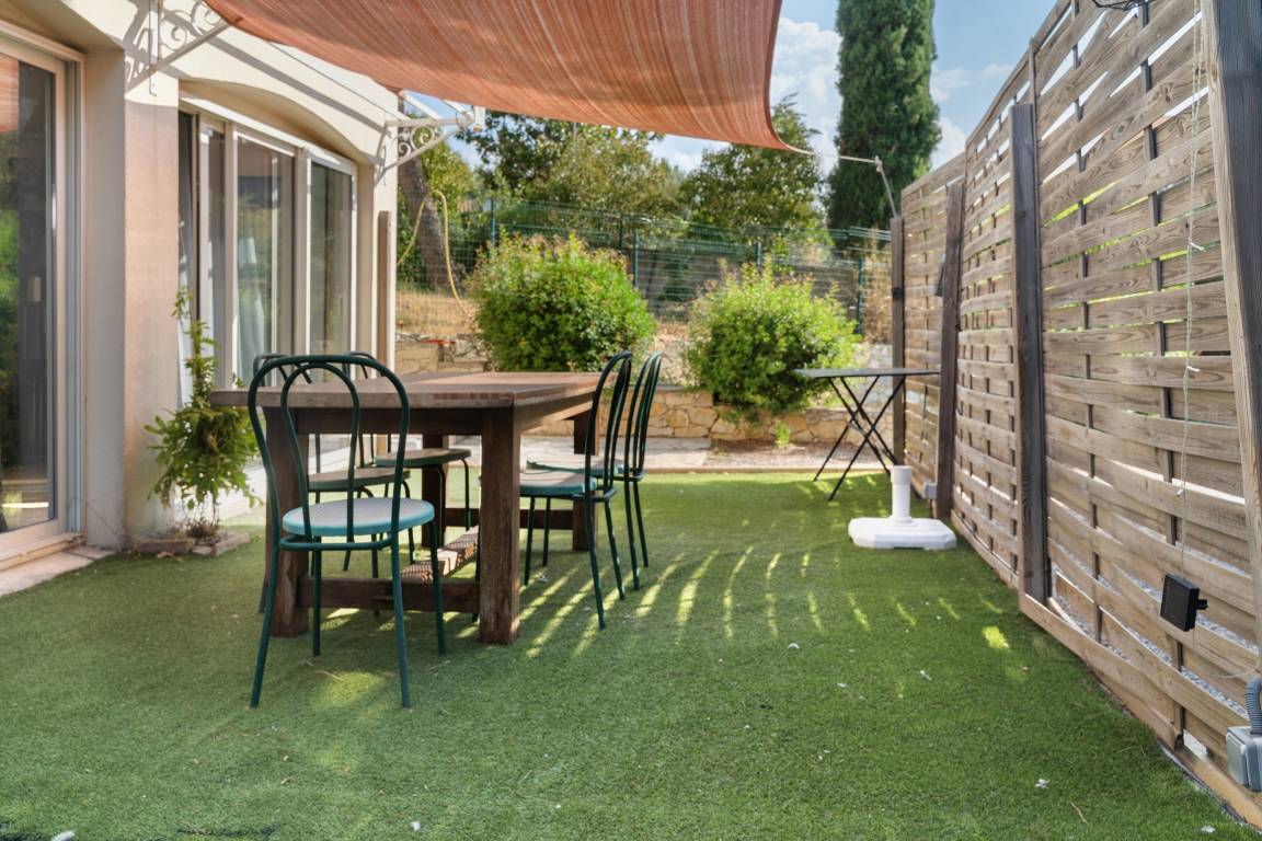 60 M² Appartement ∙ 1 Chambre ∙ 3 Personnes - Mèze