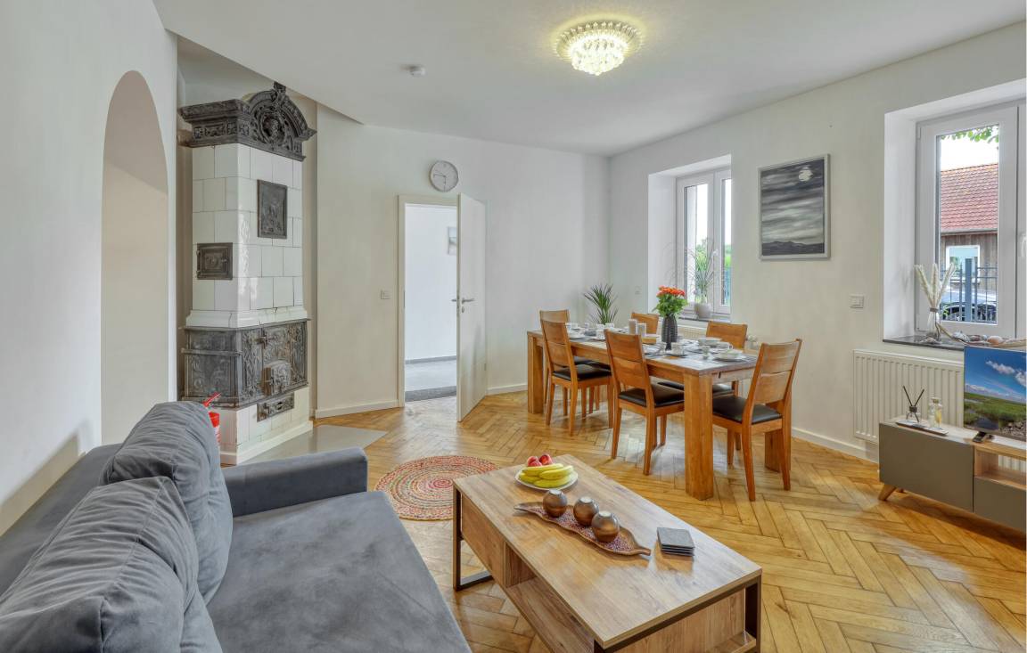 100 M² Apartment ∙ 3 Bedrooms ∙ 6 Guests - Heiligenhafen