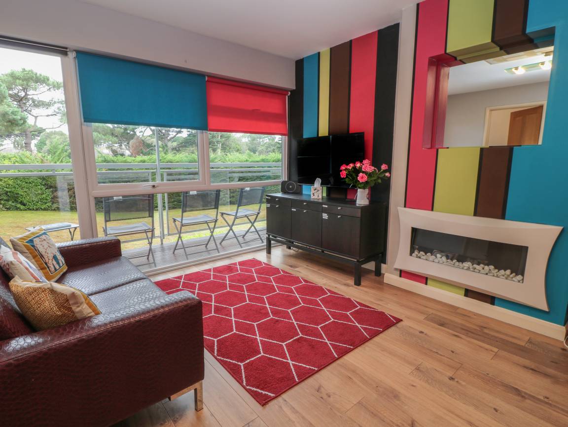 Cottage ∙ 2 Bedrooms ∙ 3 Guests - Sandbanks