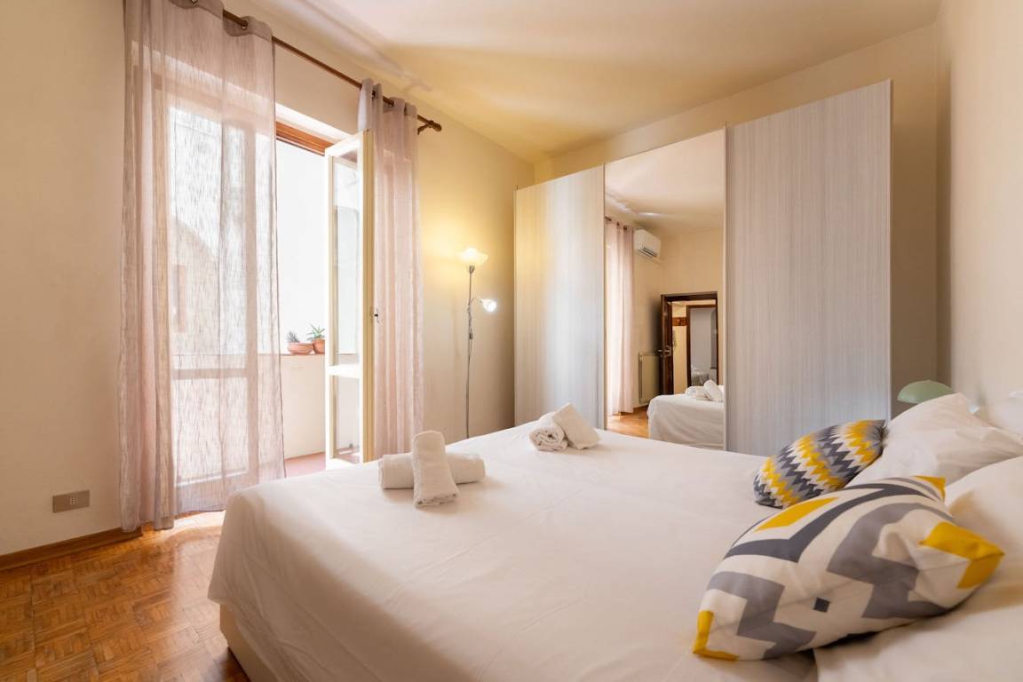 90 M² House ∙ 2 Bedrooms ∙ 4 Guests - Florence