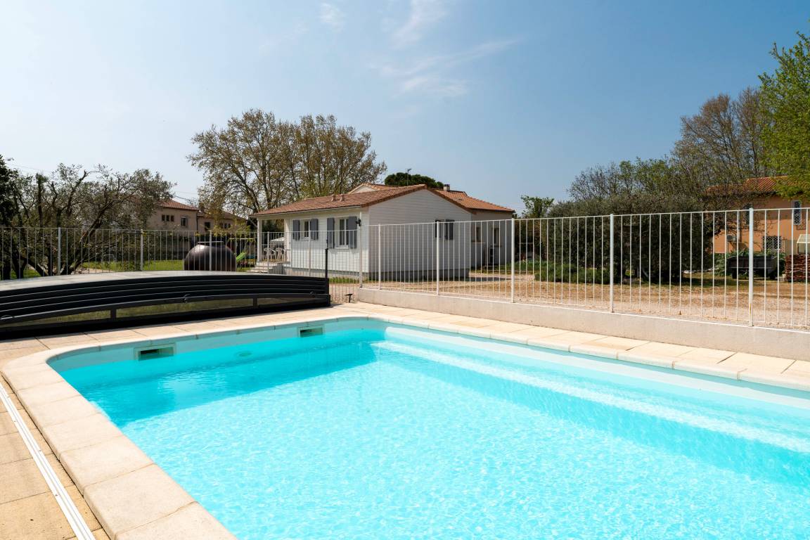 60 M² Chalet ∙ 1 Chambre ∙ 4 Personnes - Avignon