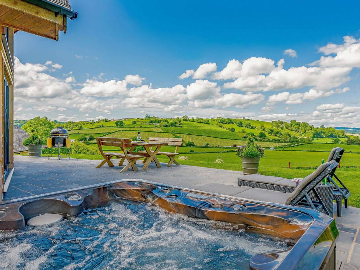 Cottage ∙ 2 Bedrooms ∙ 4 Guests - Welshpool