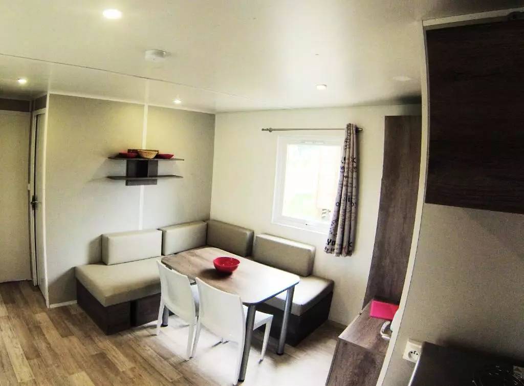 40 M² Mobil-home ∙ 2 Chambres ∙ 4 Personnes - Narbonne