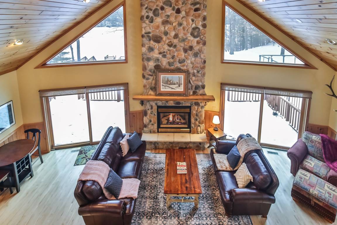 House ∙ 6 Bedrooms ∙ 24 Guests - St. Germain, WI