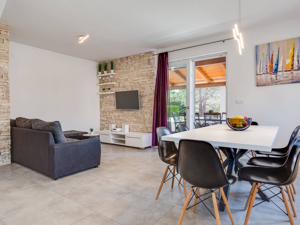90 M² Ferienhaus ∙ 3 Schlafzimmer ∙ 8 Gäste - Nin