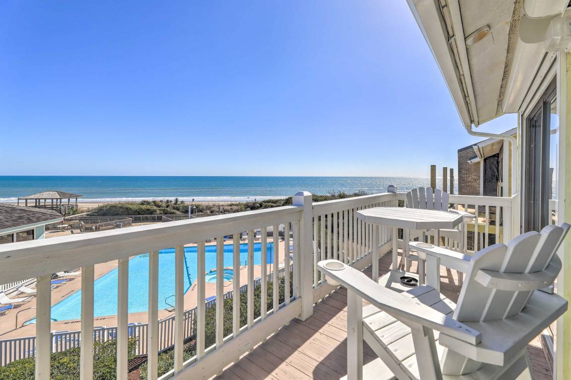 109 M² Apartment ∙ 3 Bedrooms ∙ 8 Guests - Emerald Isle, NC