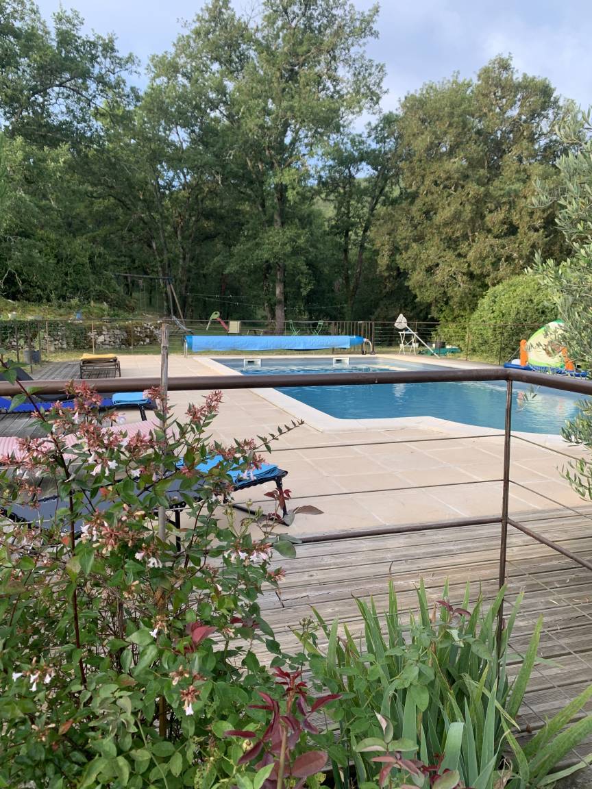 100 M² Ferienhaus ∙ 2 Schlafzimmer ∙ 6 Gäste - Gourdon