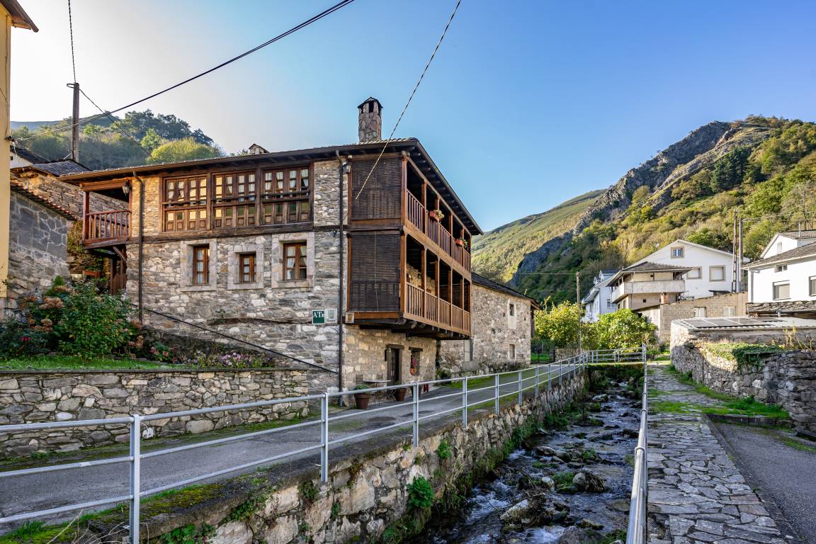 150 M² Maison De Vacances ∙ 4 Chambres ∙ 10 Personnes - Asturies