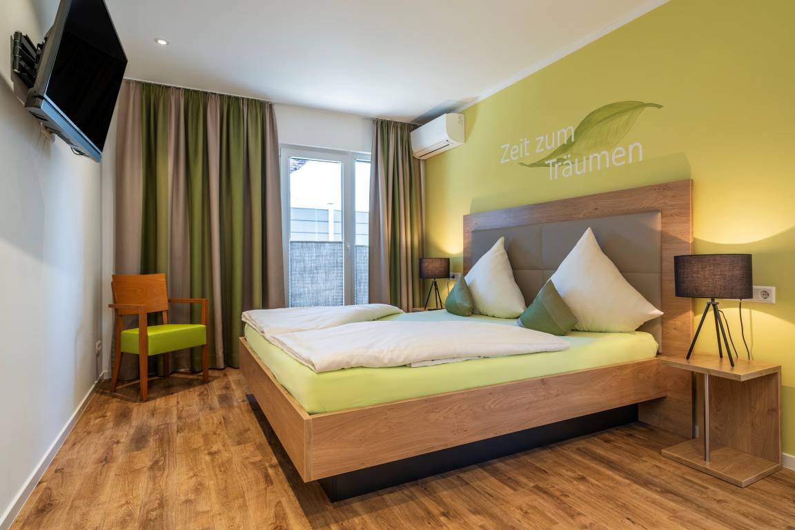 45 M² Ferienwohnung ∙ 1 Schlafzimmer ∙ 2 Gäste - Hagnau am Bodensee