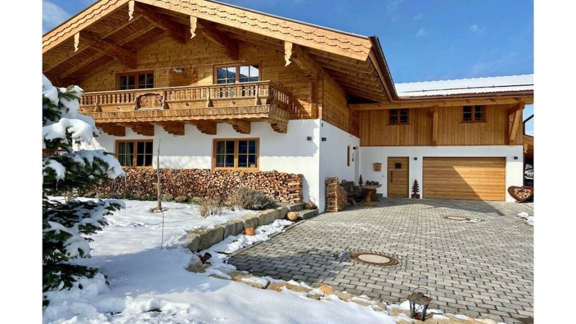 60 M² Ferienhaus ∙ 1 Schlafzimmer ∙ 3 Gäste - Oberbayern