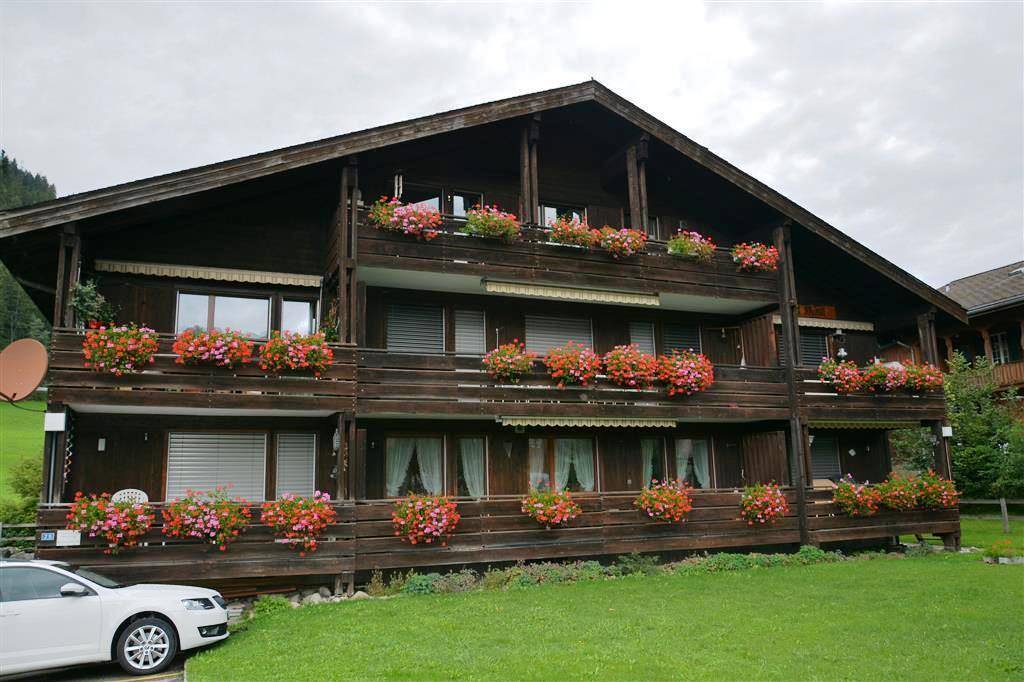 46 M² Apartment ∙ 1 Bedroom ∙ 2 Guests - Zweisimmen