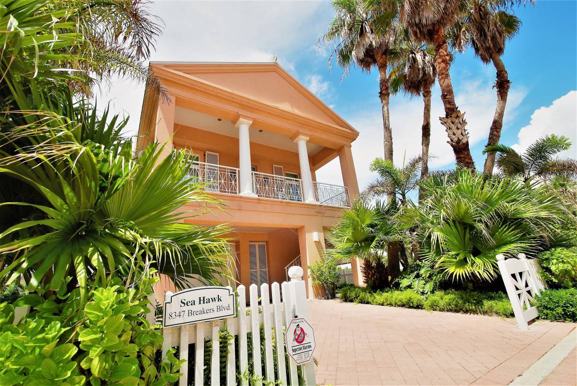 House ∙ 4 Bedrooms ∙ 10 Guests - South Padre Island