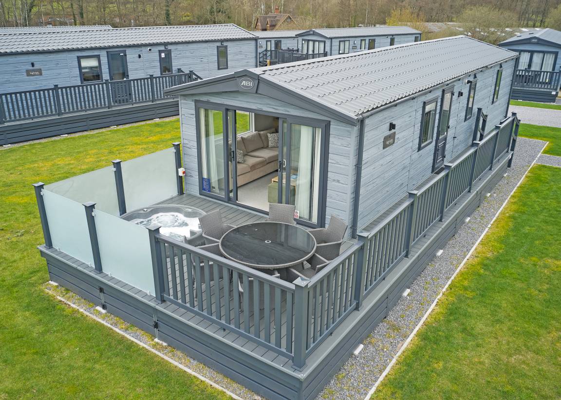 House ∙ 3 Bedrooms ∙ 6 Guests - Paultons Park Home of Peppa Pig World