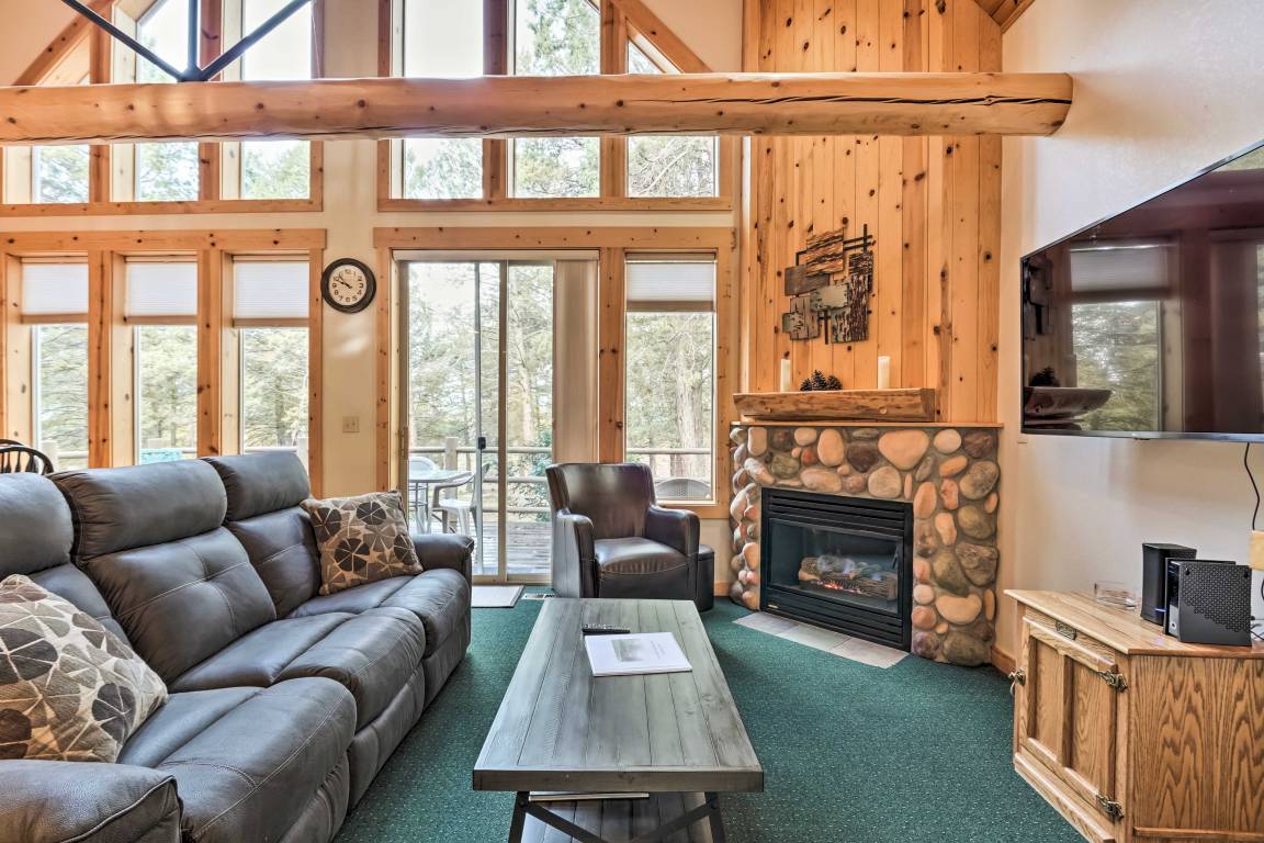 130 M² House ∙ 3 Bedrooms ∙ 6 Guests - Klamath Falls, OR