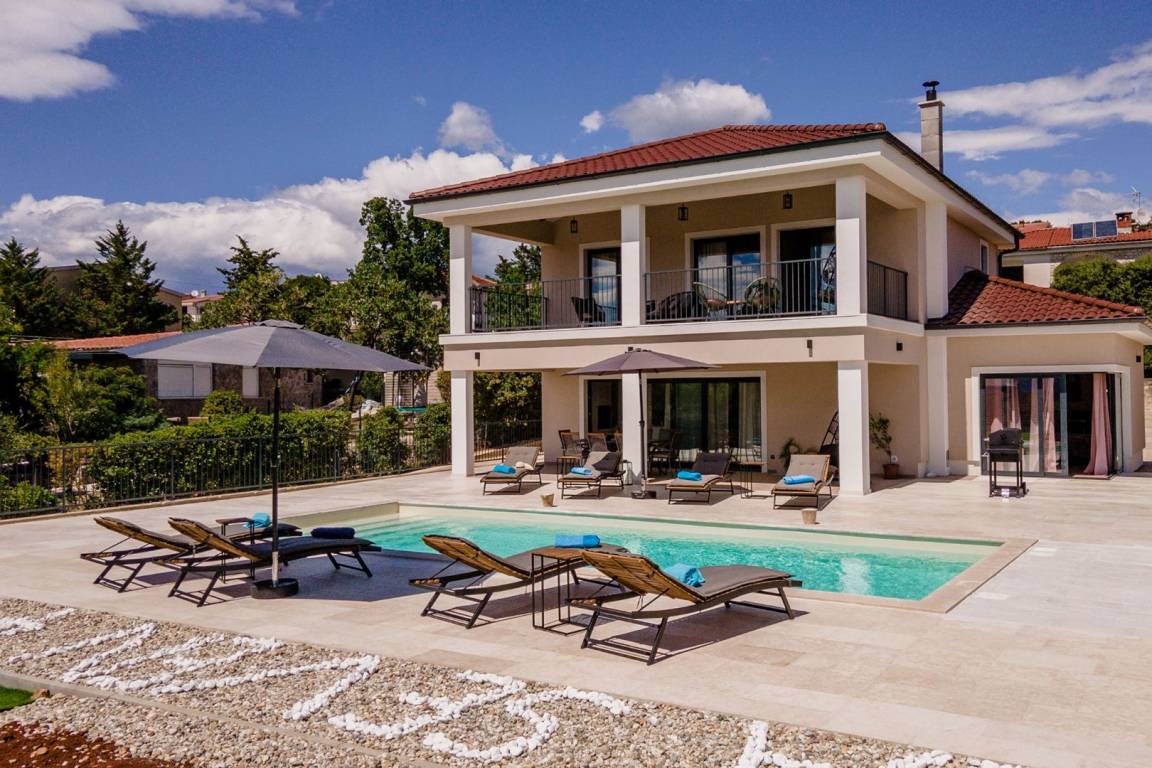 278 M² Villa ∙ 4 Bedrooms ∙ 10 Guests - Krk