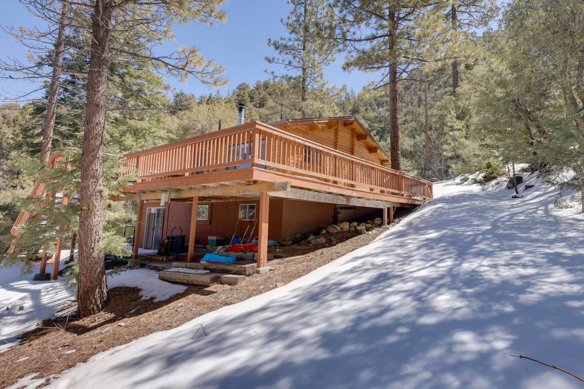 106 M² House ∙ 2 Bedrooms ∙ 8 Guests - Pine Mountain Club, CA
