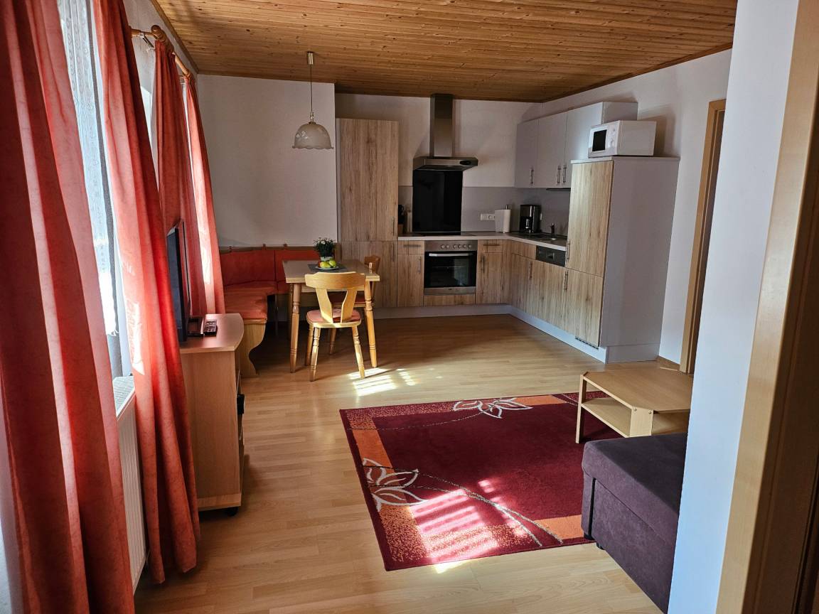 60 M² Ferienwohnung ∙ 2 Schlafzimmer ∙ 4 Gäste - Grafenau